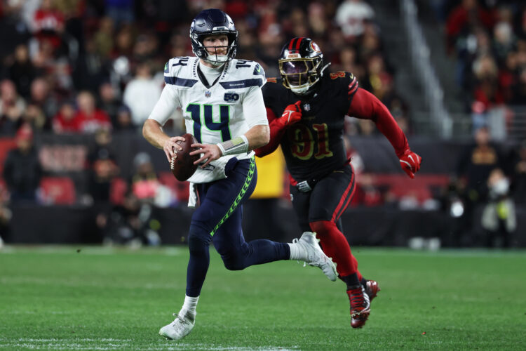 AP sees only one NFL underdog getting a victory | News, Sports, Jobs ...